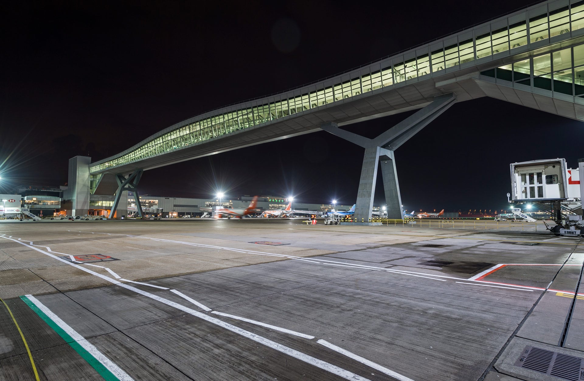 Why Lighting Uniformity Is Critical for Airport Safety